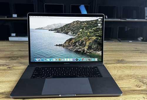 MacBook Pro 15 2017 i7 3.1 топовый