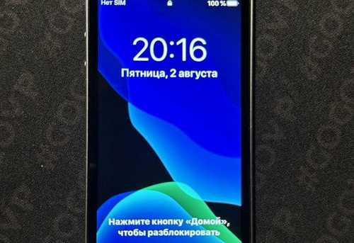 iPhone SE, 32 ГБ