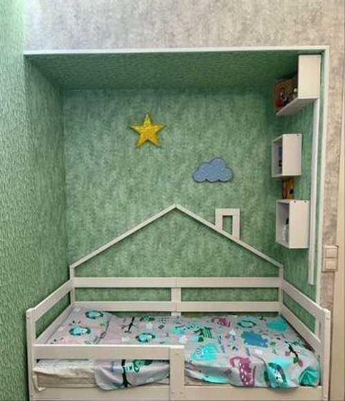 Кроватка для малыша с бортиком из массива Терем Ин