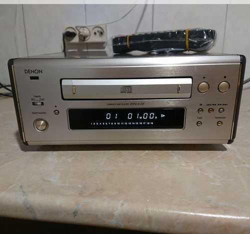 CD проигрыватель Denon DCD 6.5 L