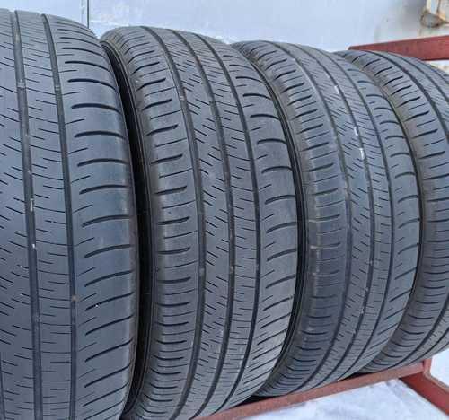 Dunlop Enasave RV505 225/55 R19