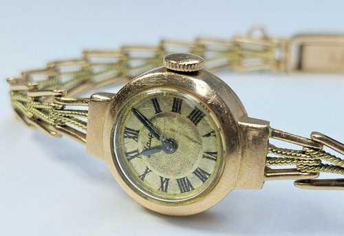 Золотые часы Наира 585 пробы СССР