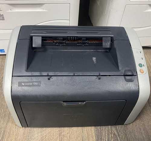 Принтер лазерный HP LaserJet 1010, ч/б, A4, белый