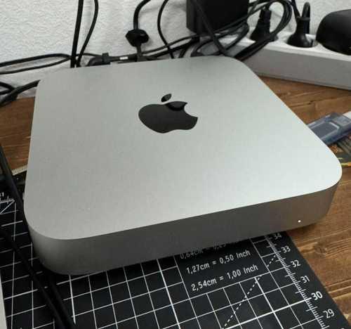 Apple mac mini 2023 m2