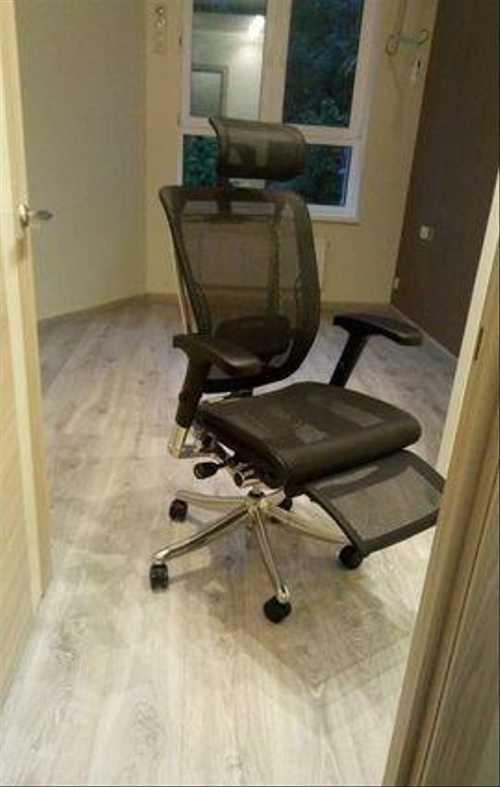 Офисное кресло Expert Spring с подножкой