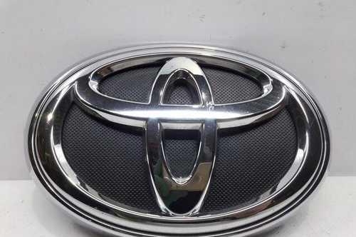 Эмблема передняя Toyota Fortuner AN160 2015