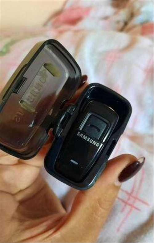 Bluetooth гарнитура Samsung aath202hbe
