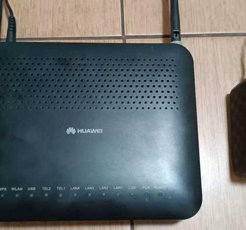 Оптический роутер Huawei HG8245