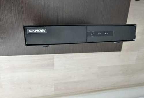 Видеорегистратор Hikvision DS-7104NI-Q1/M