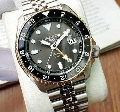 Мужские японские часы Seiko 5 Sports SSK021K1