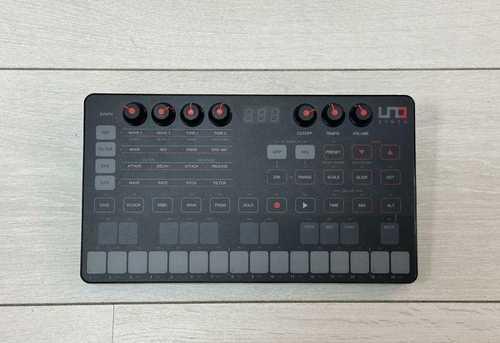 Ik multimedia UNO synth