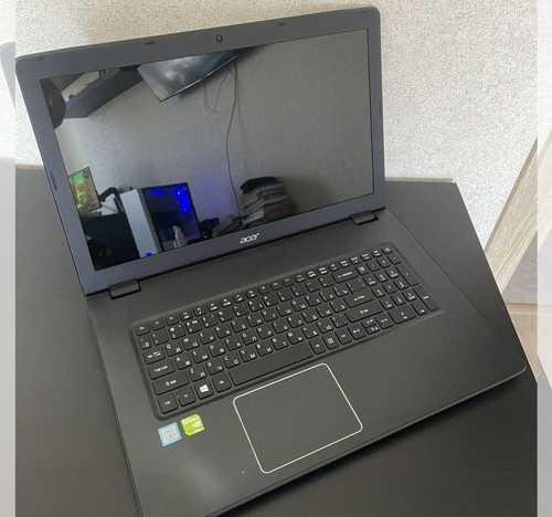 Acer E5-774G core i3-7100U Nvidia 940MX 17”