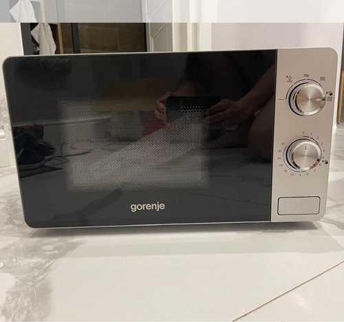 Микроволновая печь Gorenje mo20e1s серебристый