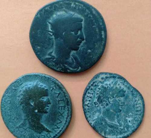 Рим, античные монеты из коллекции 1