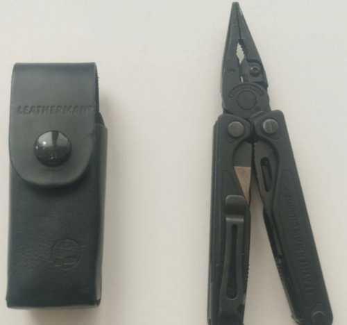 Мультитул leatherman charge plus