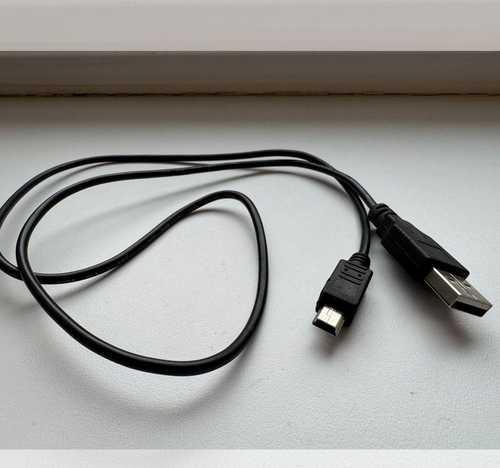 Кабель USB - mini USB