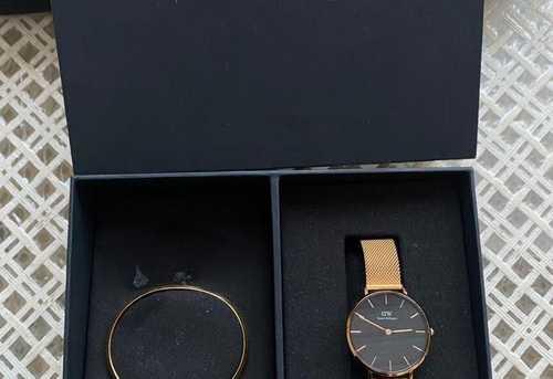 Женские часы Daniel Wellington 28 Gold