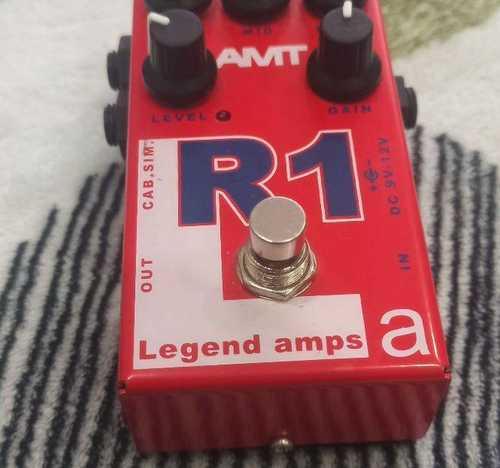 Гитарная педаль amt rectifier r1