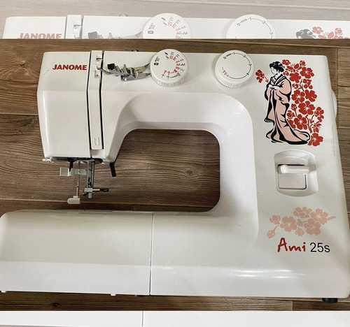 Швейная машина janome Ami 25s