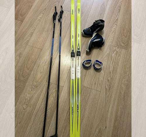 Лыжи беговые39-40 размер