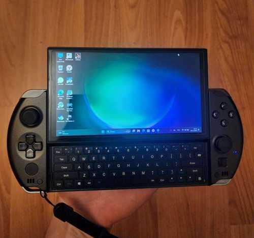 Gpd win 4 8840u 32/2