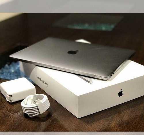 Macbook air 13 m1 2020 space grey