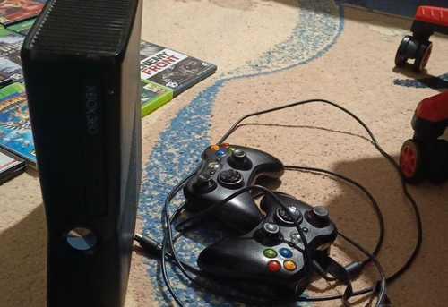 Игровая приставка xbox 360 с 15 дисками. Прошитый