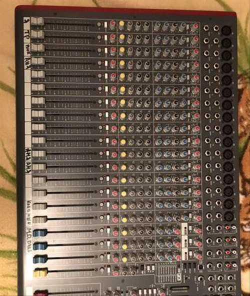 Микшерный пульт allen heath zed-22fx