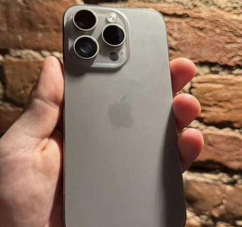 iPhone 15 Pro, 128 ГБ