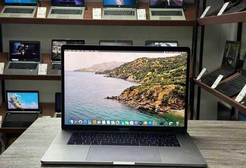 Ноутбук Apple MacBook Pro 15 2017 i7 16GB 1TB SSD