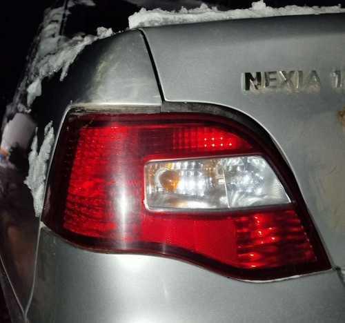Фонарь левый Daewoo Nexia N150 2012