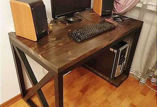 Компьютерный стол из массива сосны