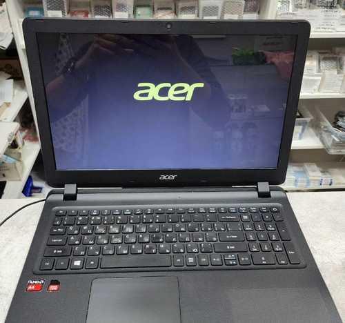 Ноутбук Acer es1 523 SSD 4 ядра