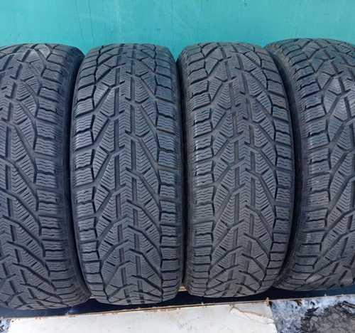 Tigar SUV Winter 235/55 R19 105V