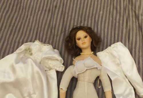 Кукла фарфоровая на реставрацию невеста