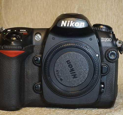 Фотоаппарат Nikon D 200 (body)