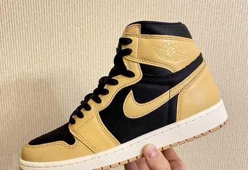 Кроссовки Jordan 1 Retro High OG Heirloom