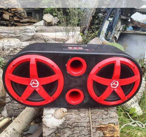 Продам сабвуфер ural hurricane dual