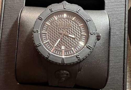 Часы Versace versus