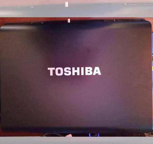 Ноутбук Toshiba Satellite TK-57