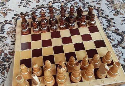 Шахматы резные деревянные новые
