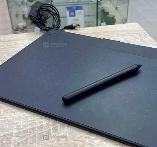 Бм14 Графический планшет Wacom CTH-690