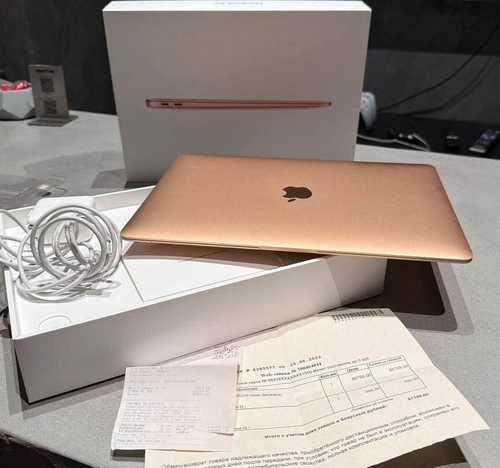 Ноутбук Apple MacBook Air 13 M1/8/256 Gold