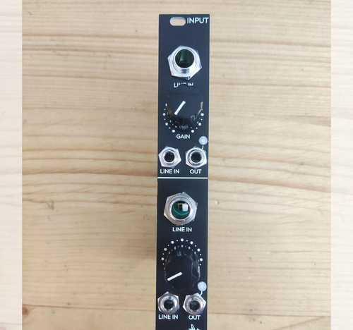 Eurorack модуль Audio Input