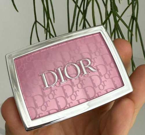 Румяна dior backstage rosy glow 001