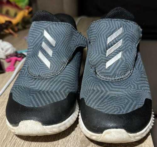 Кроссовки детские adidas 27 размер