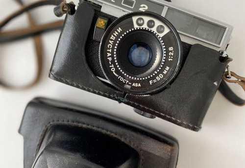 Советский пленочный фотоаппарат сокол-2
