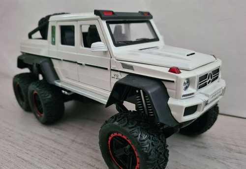 Машинка модель Мерседес 1:24 металл V12 Off road