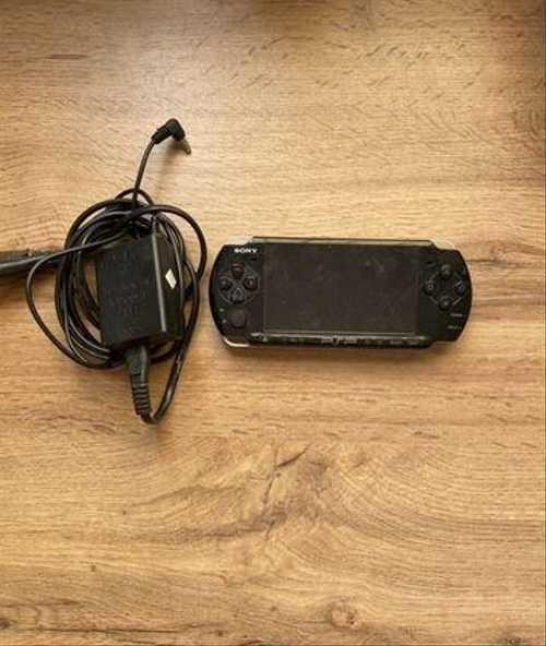 Приставка Sony PSP на запчасти