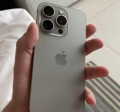 iPhone 15 Pro, 256 ГБ